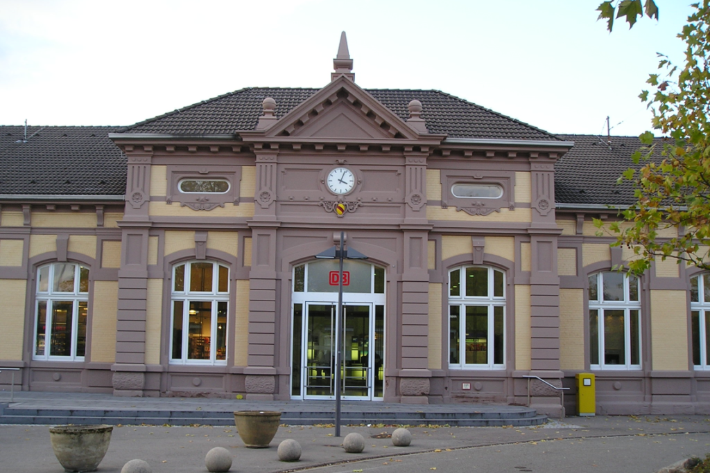 Baden-Baden railway station - Busse & Partner SiGeKo